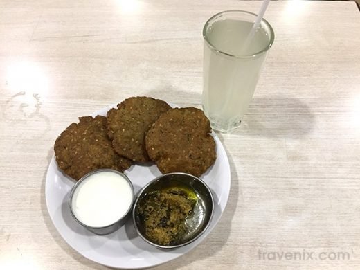 18 Famous Street Foods to Try at Dadar - Mumbai
