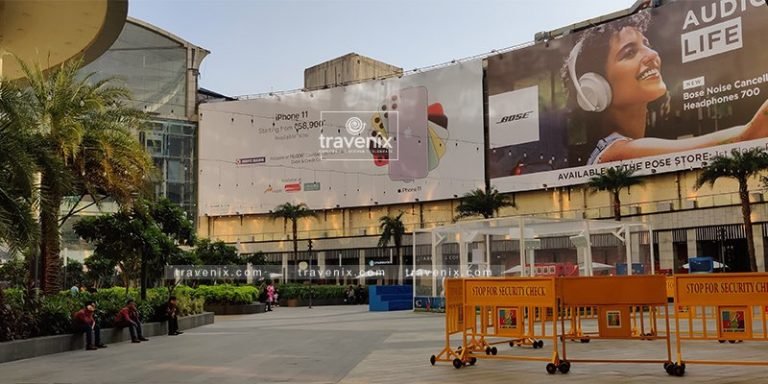 12 Largest Shopping Malls in Mumbai for Shopping and Tours