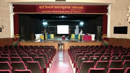10 Best Theaters In Mumbai To Experience Live Plays and Dramas