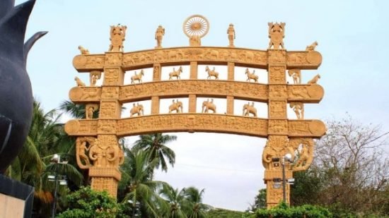 8 Best Places To Visit And Activities To Do In And Around Dadar