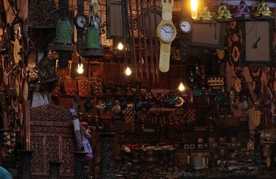 Top 18 Street Shopping Places in Hyderabad