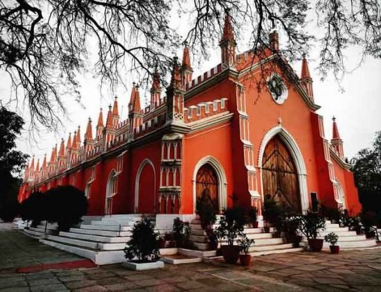 10 Famous Churches In Hyderabad with Location and Timmings- Travenix