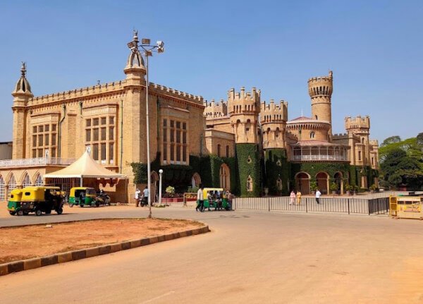 Top 14 Places to See in Bangalore City for Travel Enthusiasts - Travenix